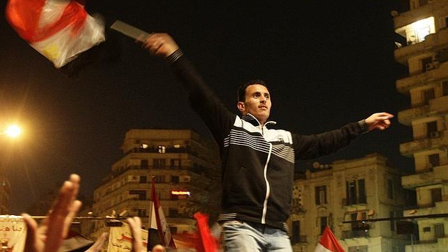 Fuera, fuera, fuera!»