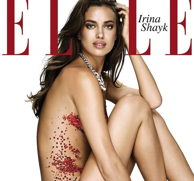 Irina Shayk, desnuda y cubierta de Swarovski