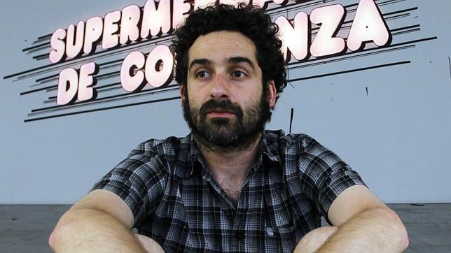 Juan López: «La ciudad es el decorado de mi obra»