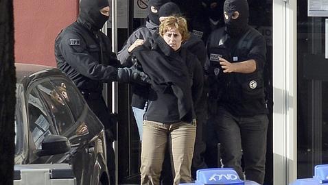 Izaskun Lesaka tenía órdenes de detención en España y Francia