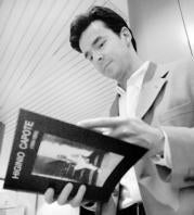 Un libro recupera la memoria humana y artística de Higinio Capote