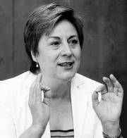 Educación triplica su gasto en publicidad y apenas crece la ...