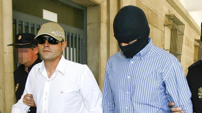 Dos Años Más De Cárcel Para Los Imputados Del Robo De Droga En La Jefatura
