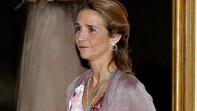 La Infanta Elena inaugura la exposición sobre Goya en el Palacio Real