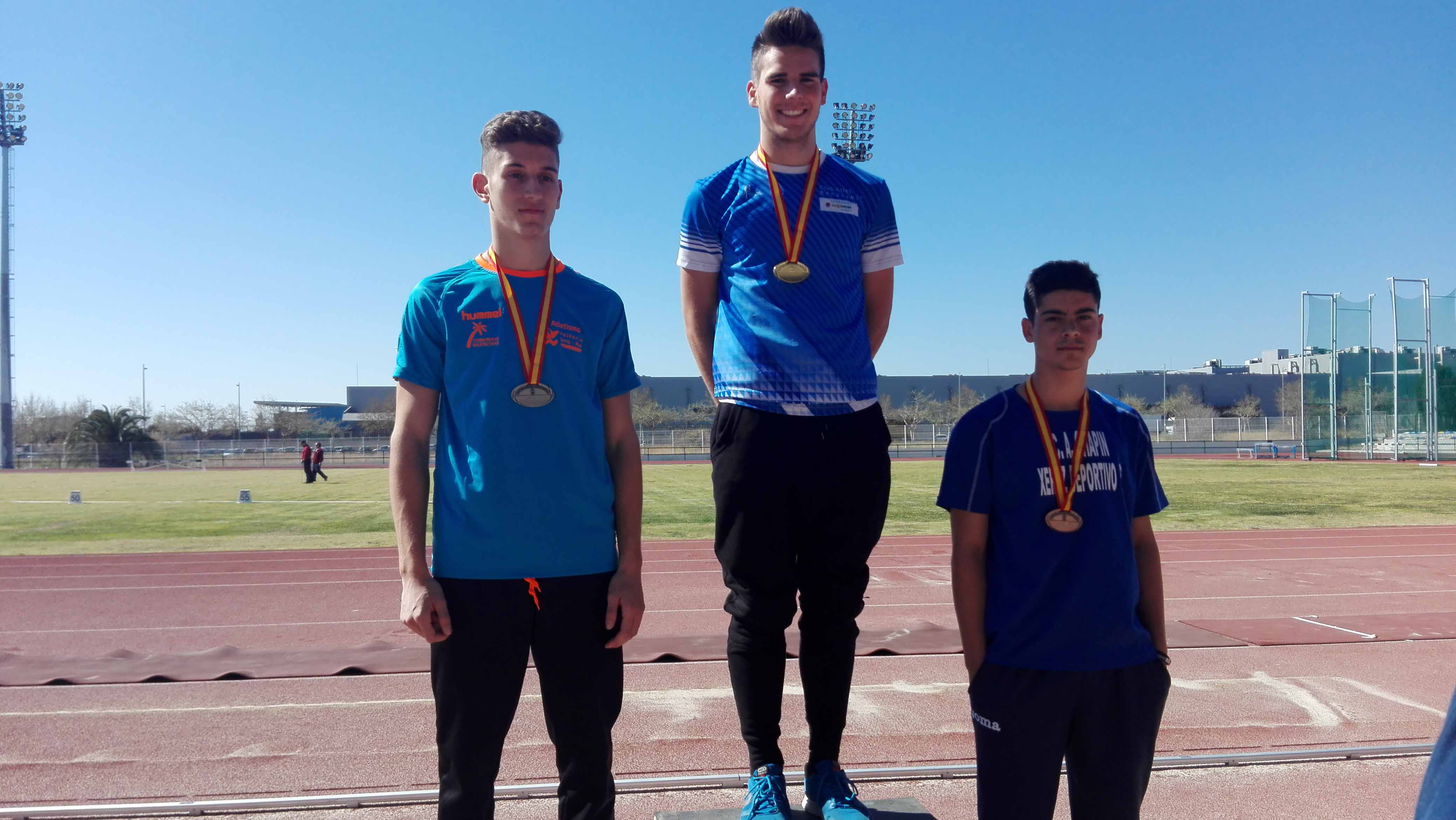 El utrerano Adrián Durán, una promesa en el mundo del atletismo