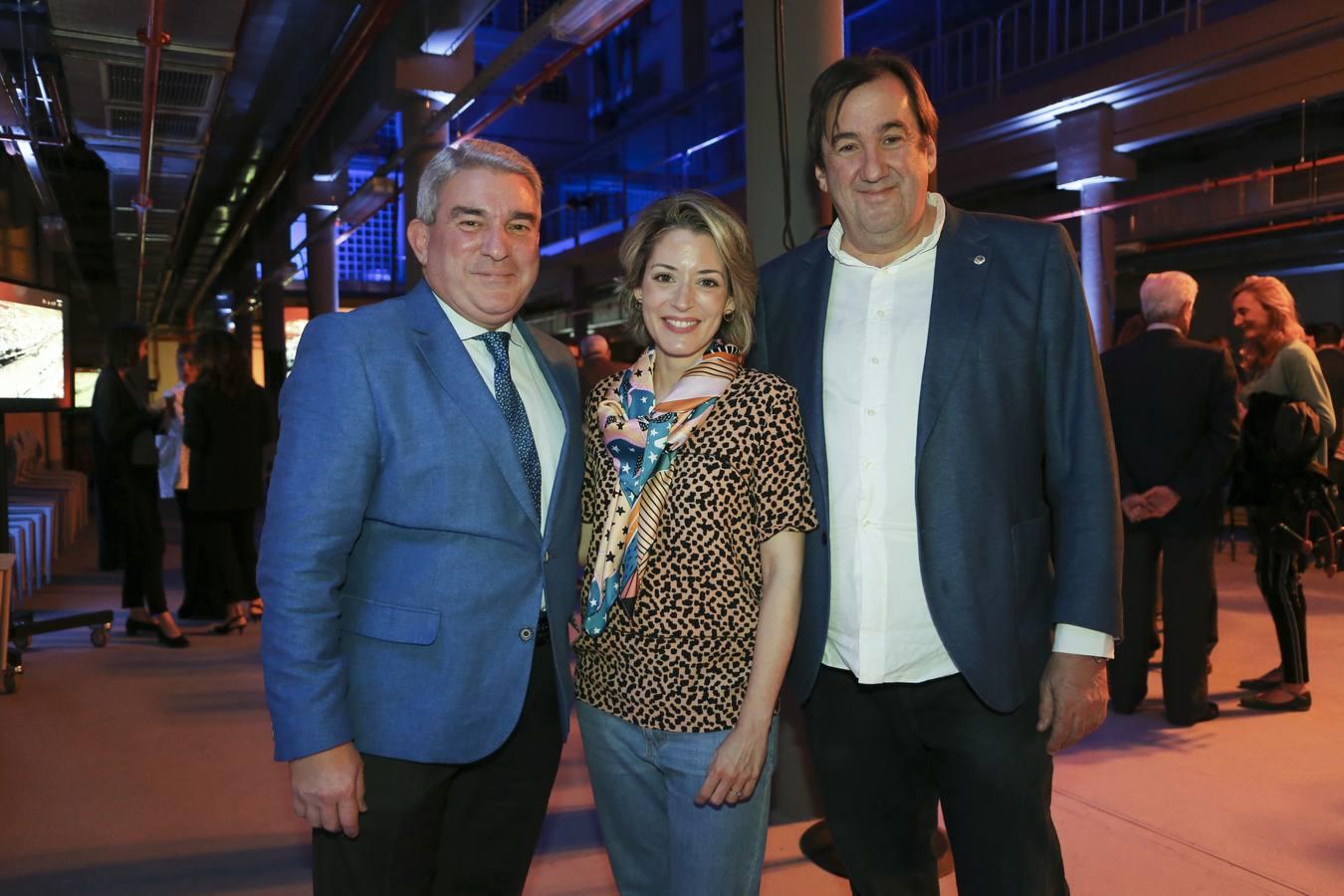 En imágenes, coloquio de Arturo Pérez Reverte en los actos de ...