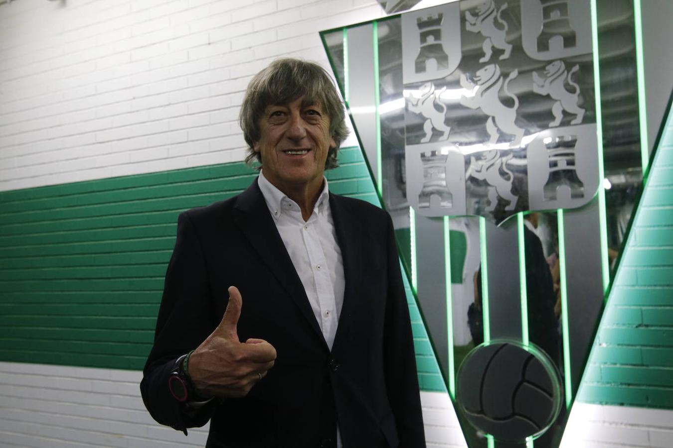 El día uno de Enrique Martín, en imágenes