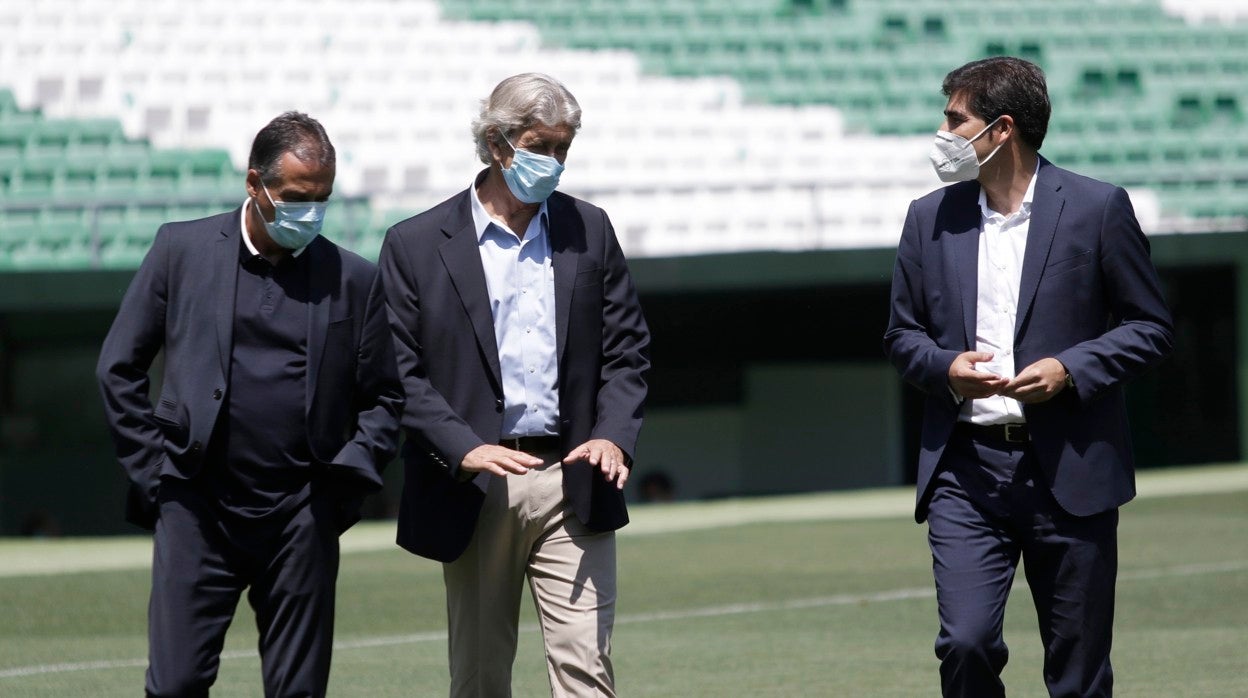 «Estamos pendientes de lo que pasa con la Superliga pero planificamos ...