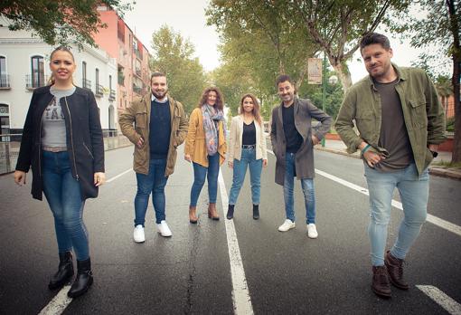 Raya Real cumple 25 años poniendo ritmo de sevillanas a éxitos ...