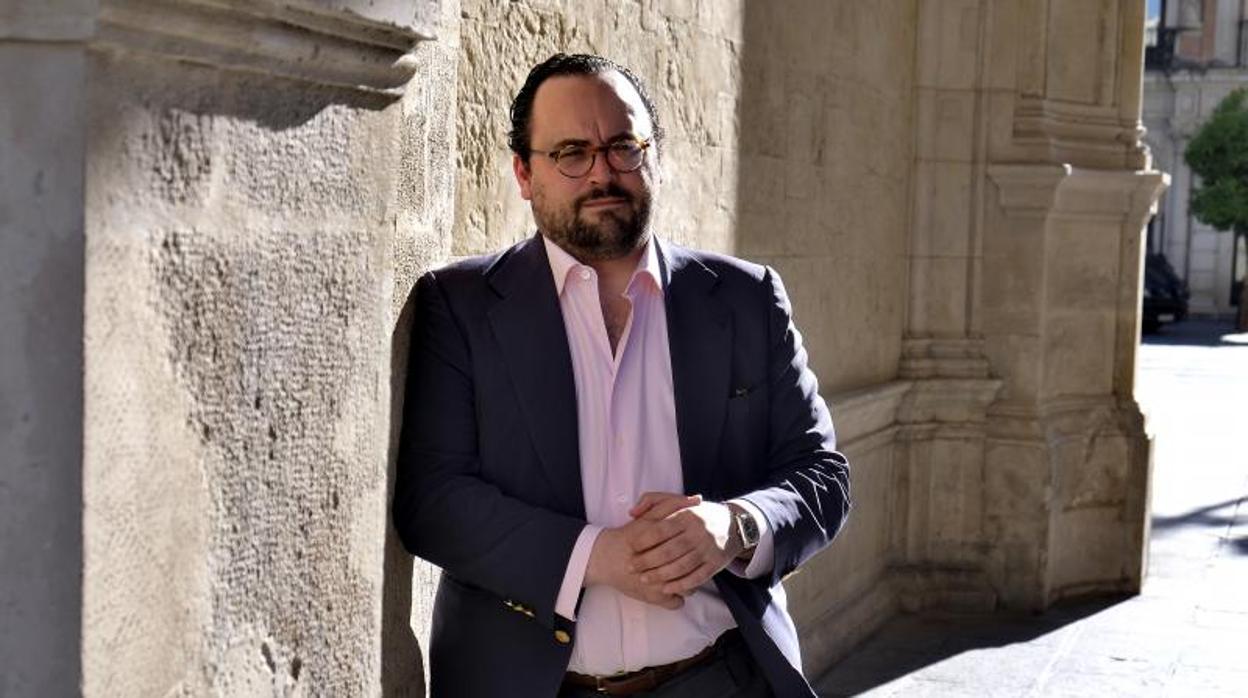 Ignacio Peyró: «Una barra de un bar es un magnífico sitio para ...