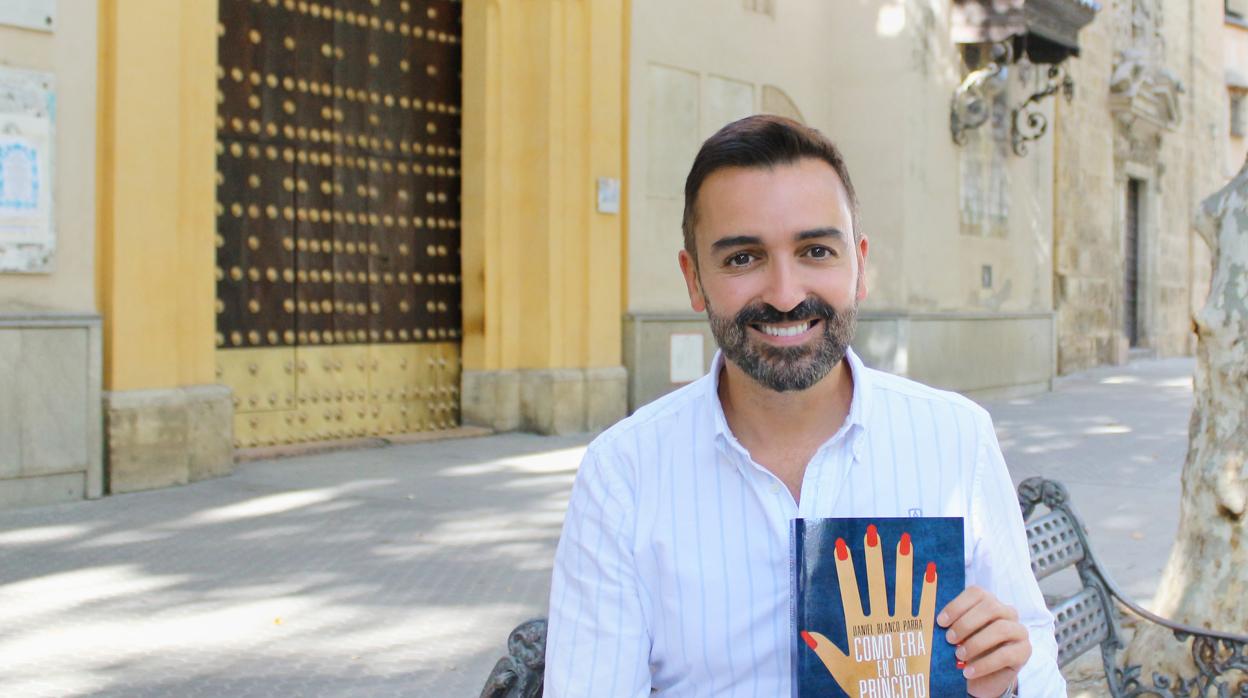 Daniel Blanco: «El oficio de escribir hay que llevarlo con mucha templanza»