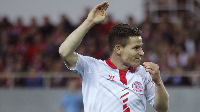 Gameiro, en la lucha por el pichichi de la Europa League