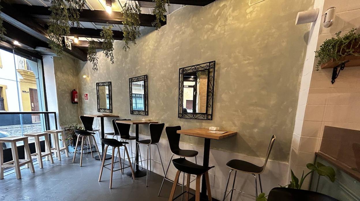 Ajo y Agua abre Entremanos para picar y copear antes o después del teatro