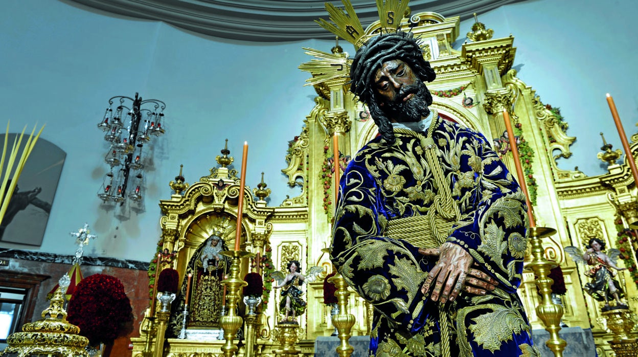 El Gran Poder busca voluntarios para buzonear las casas de Tres Barrios