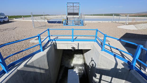 El agua de Melonares llega a las tuberías de Emasesa desde el 4 de julio