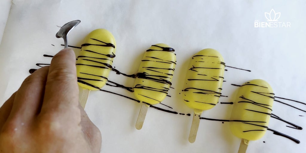 La receta del polo de mango y chocolate que ya se ha hecho viral