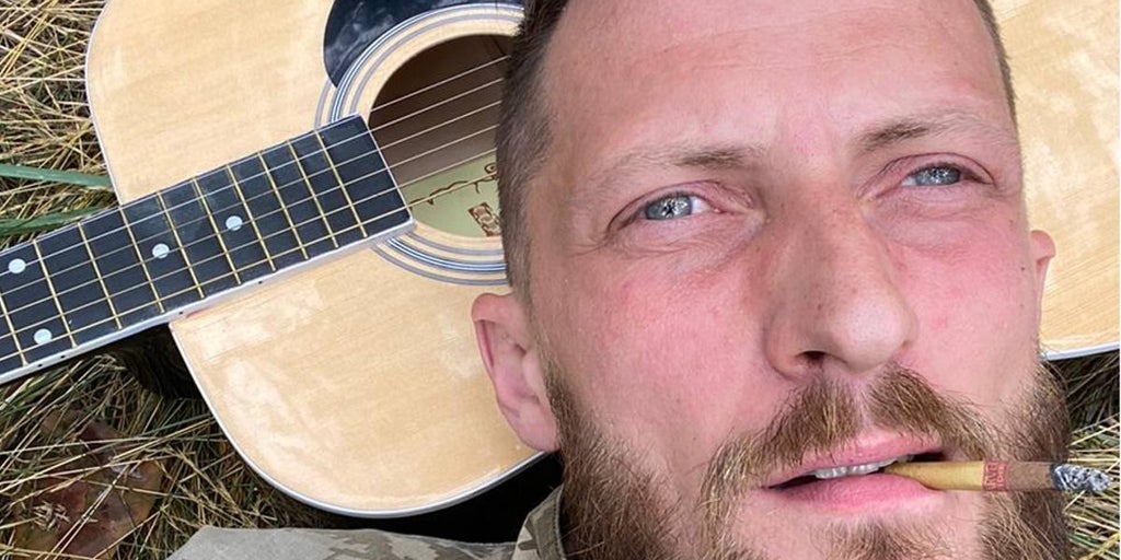 Remez, el soldado que lucha en la guerra de Ucrania y compone canciones ...