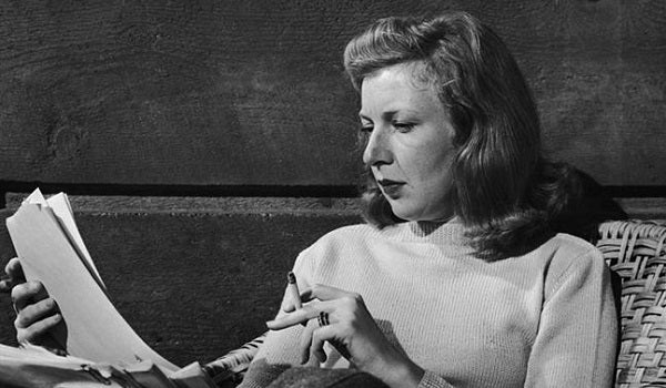 CRíTICA DE:: 'Mañana tal vez el futuro', de Sarah Watling: mujeres en ...