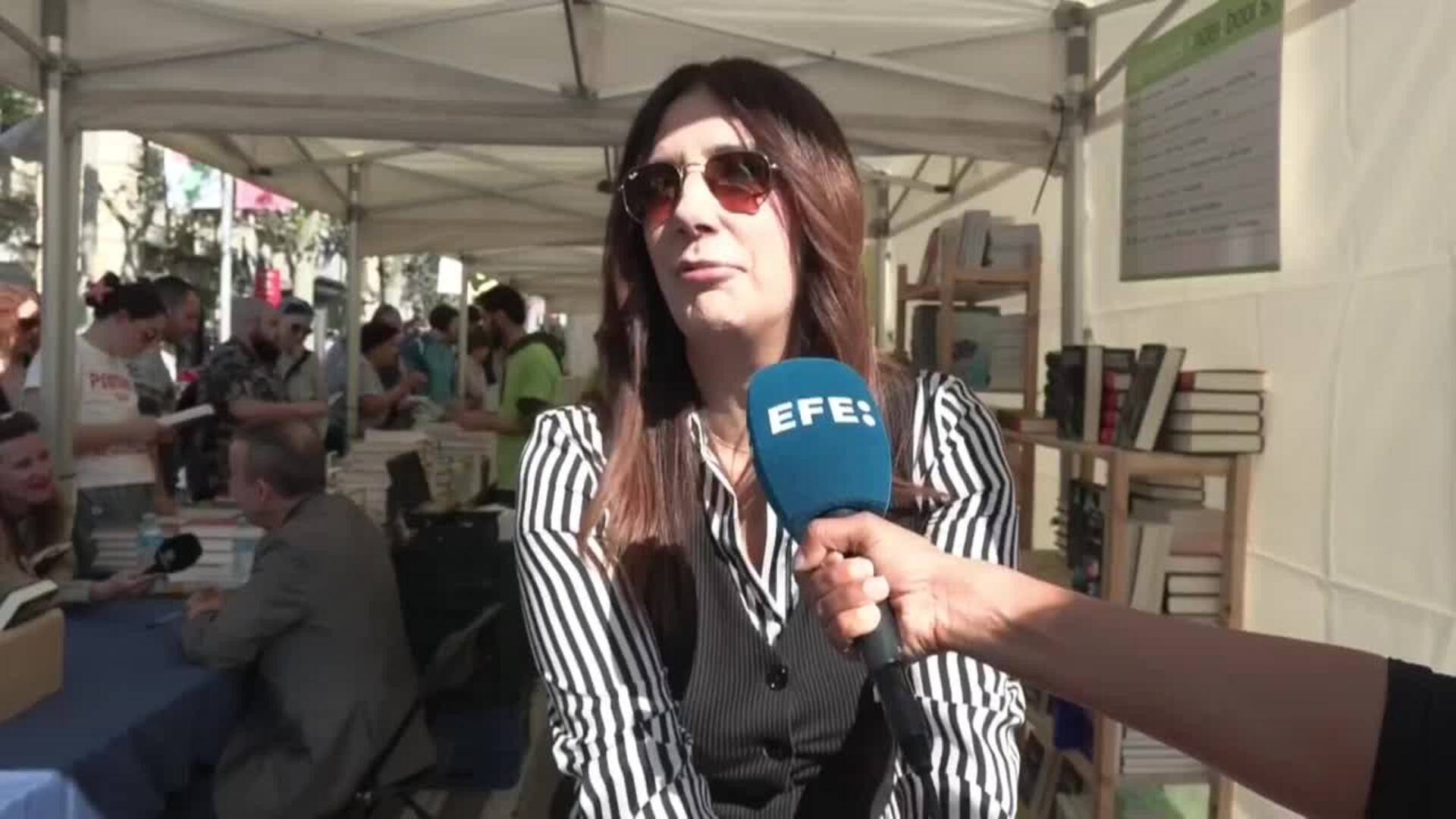 Dolores Redondo: "Es importante que prevalezca la cultura y la lectura ...