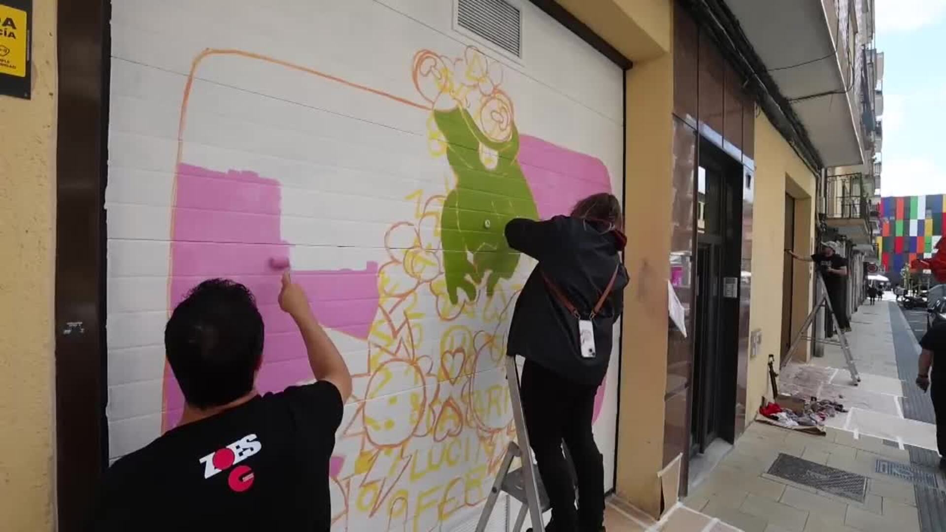 El arte urbano vuelve a transformar un año más al Barrio del Oeste en ...
