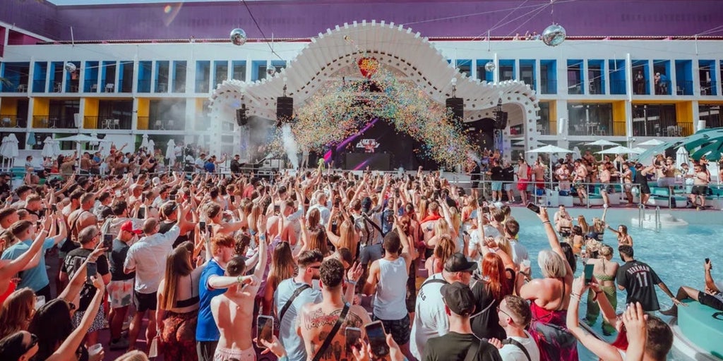 Ibiza Rocks suspende sus conciertos tras la muerte de dos personas