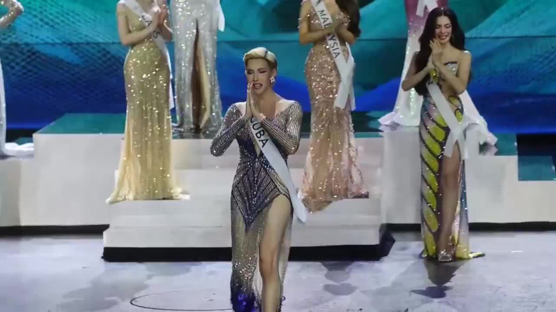 La estadounidense Midori Monet gana el mayor concurso de belleza para mujeres transgénero