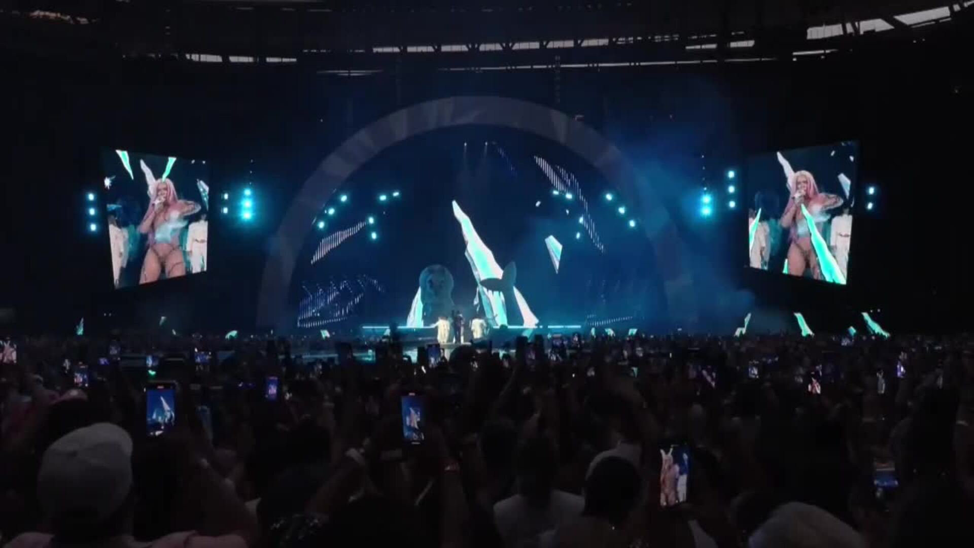 Karol G incendia Madrid en el primero de sus conciertos