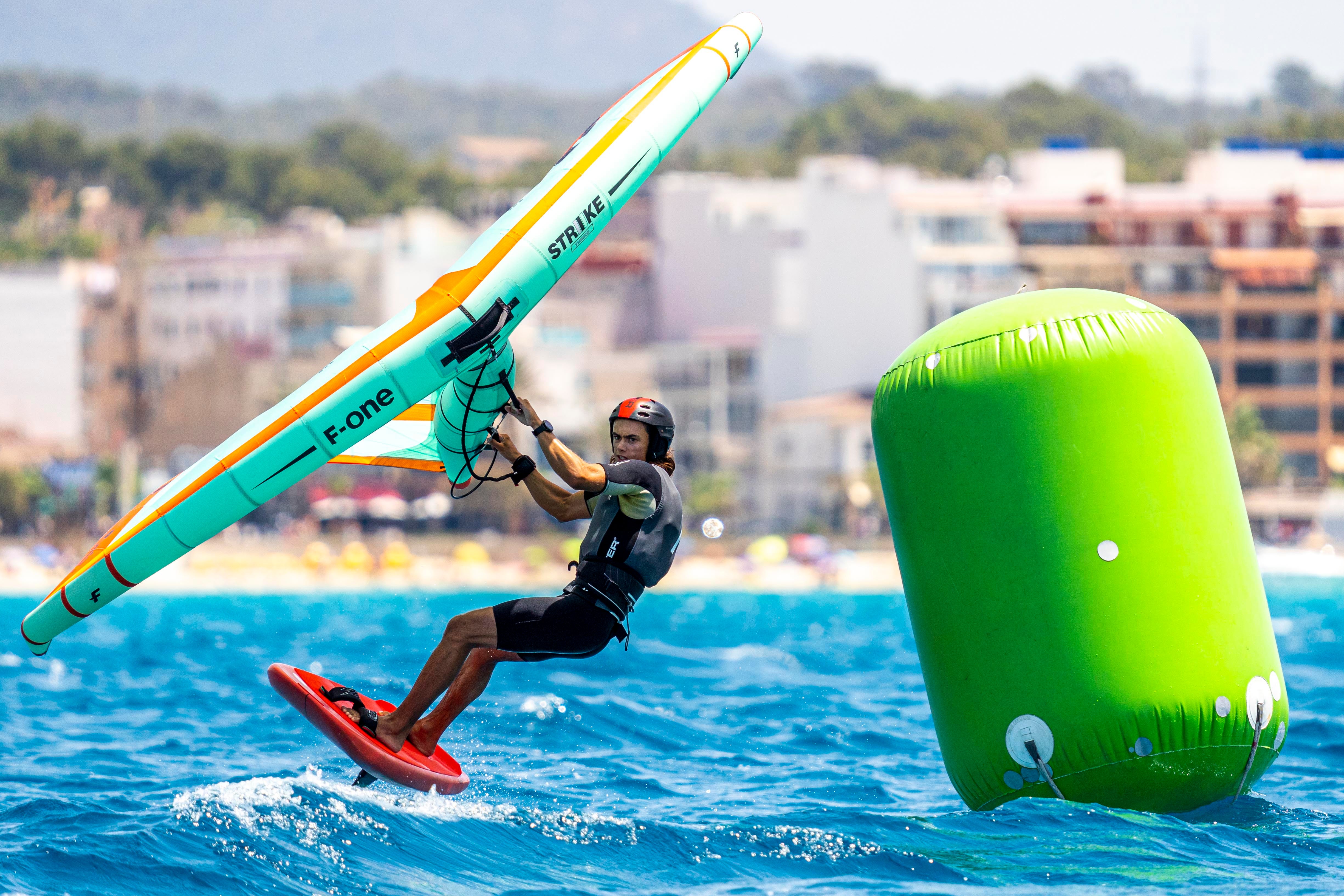 Ángel Candel comienza fuerte en la primera jornada de las WFSS 2023 ...