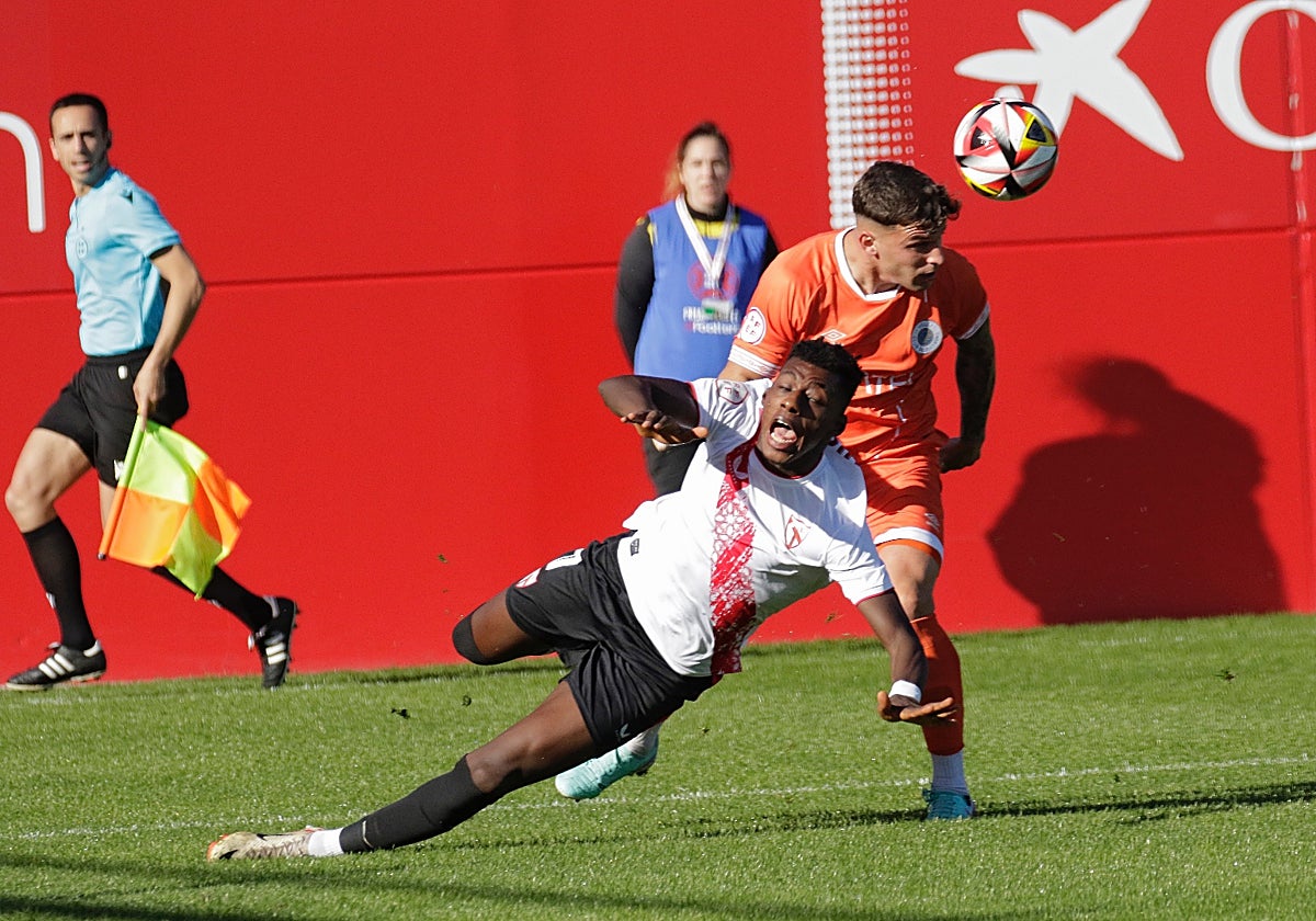 El Sevilla Atlético será líder en solitario hasta 2024 tras empatar ...