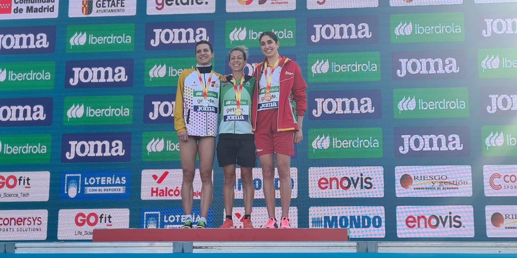 Carolina Robles conquista en Getafe su primer título nacional de cross