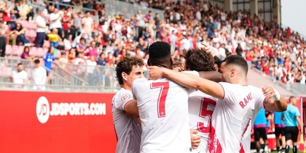 El Sevilla Atlético vence al San Roque y tiene medio ascenso directo en ...