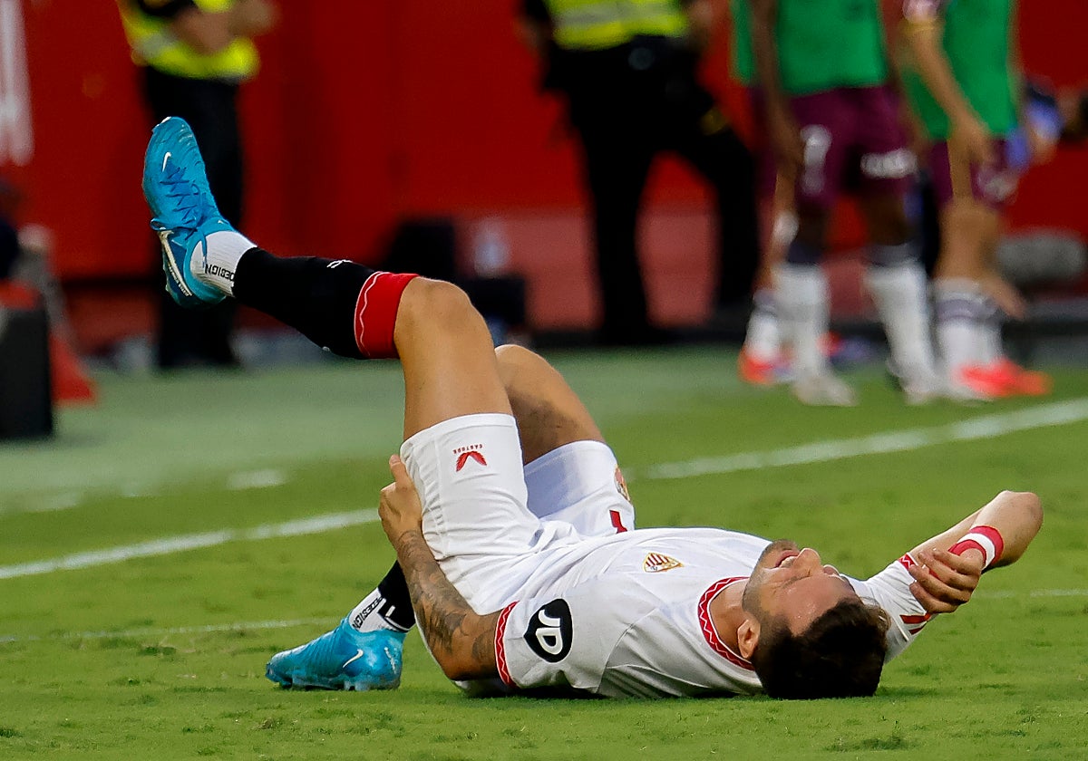 La baja de Saúl deja el eje del Sevilla al descubierto