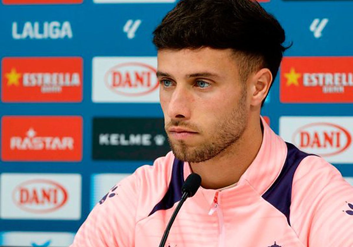 Javi Puado juega al despiste con su futuro: «Puede pasar cualquier cosa»