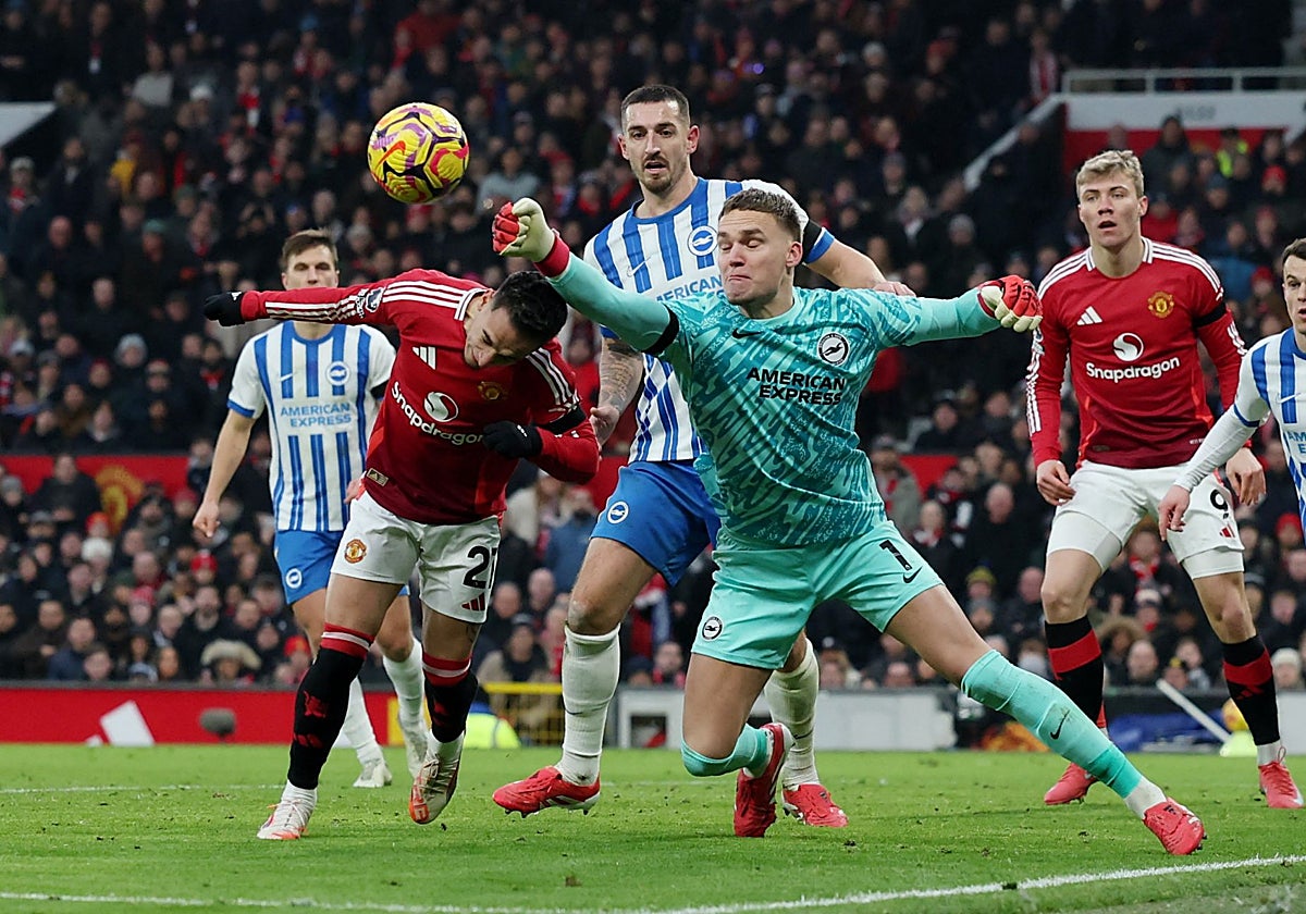Pocos minutos para Antony en la derrota del Manchester United ante el ...