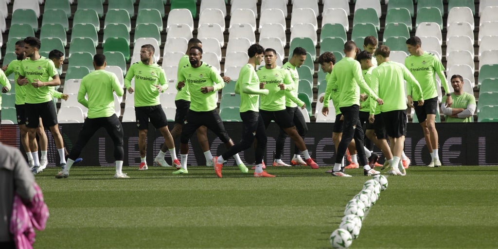 Alineaciones oficiales del Betis - Gent de la Conference League 2024 ...