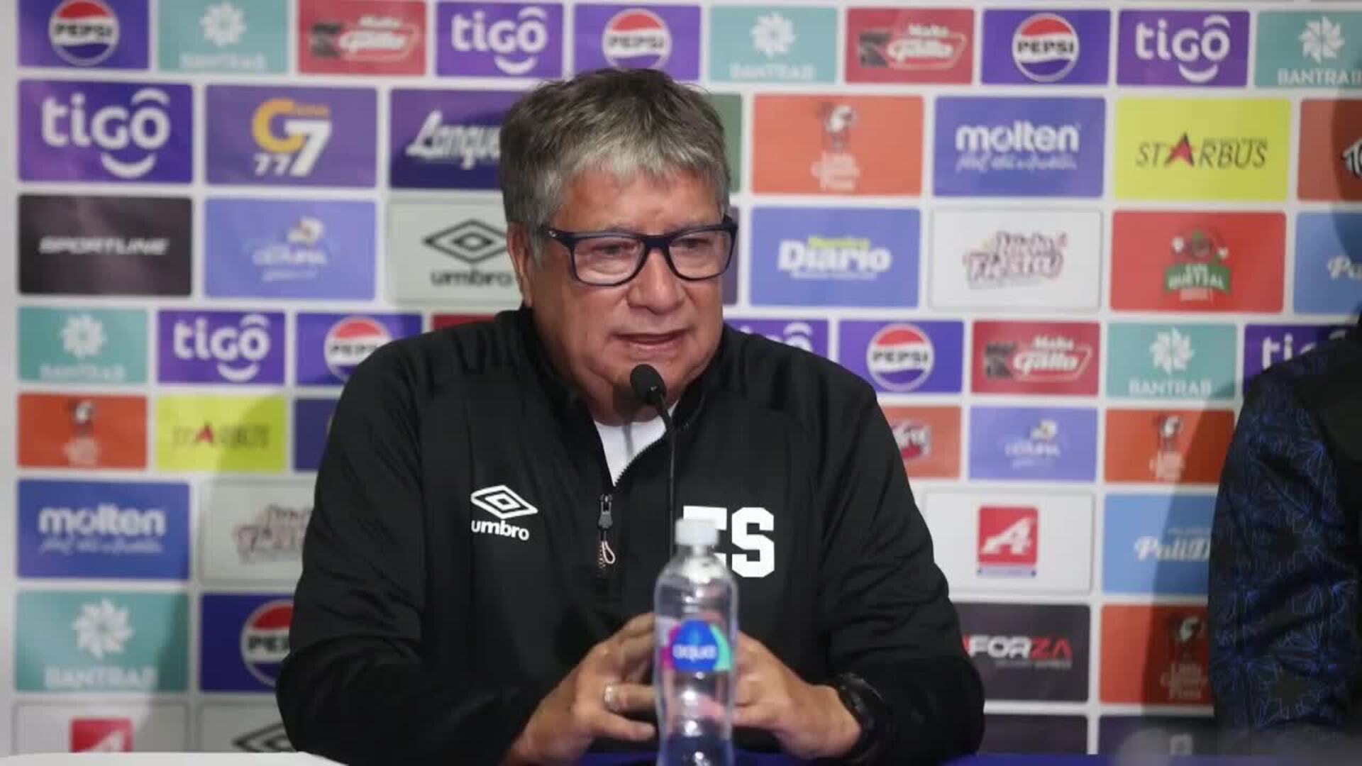 El 'Bolillo' Gómez apela a la "personalidad" de El Salvador para vencer ...