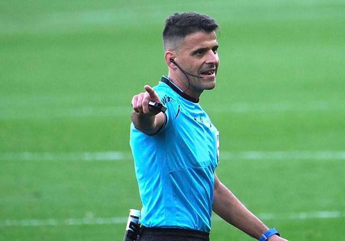 Gil Manzano, árbitro del Betis - Elche