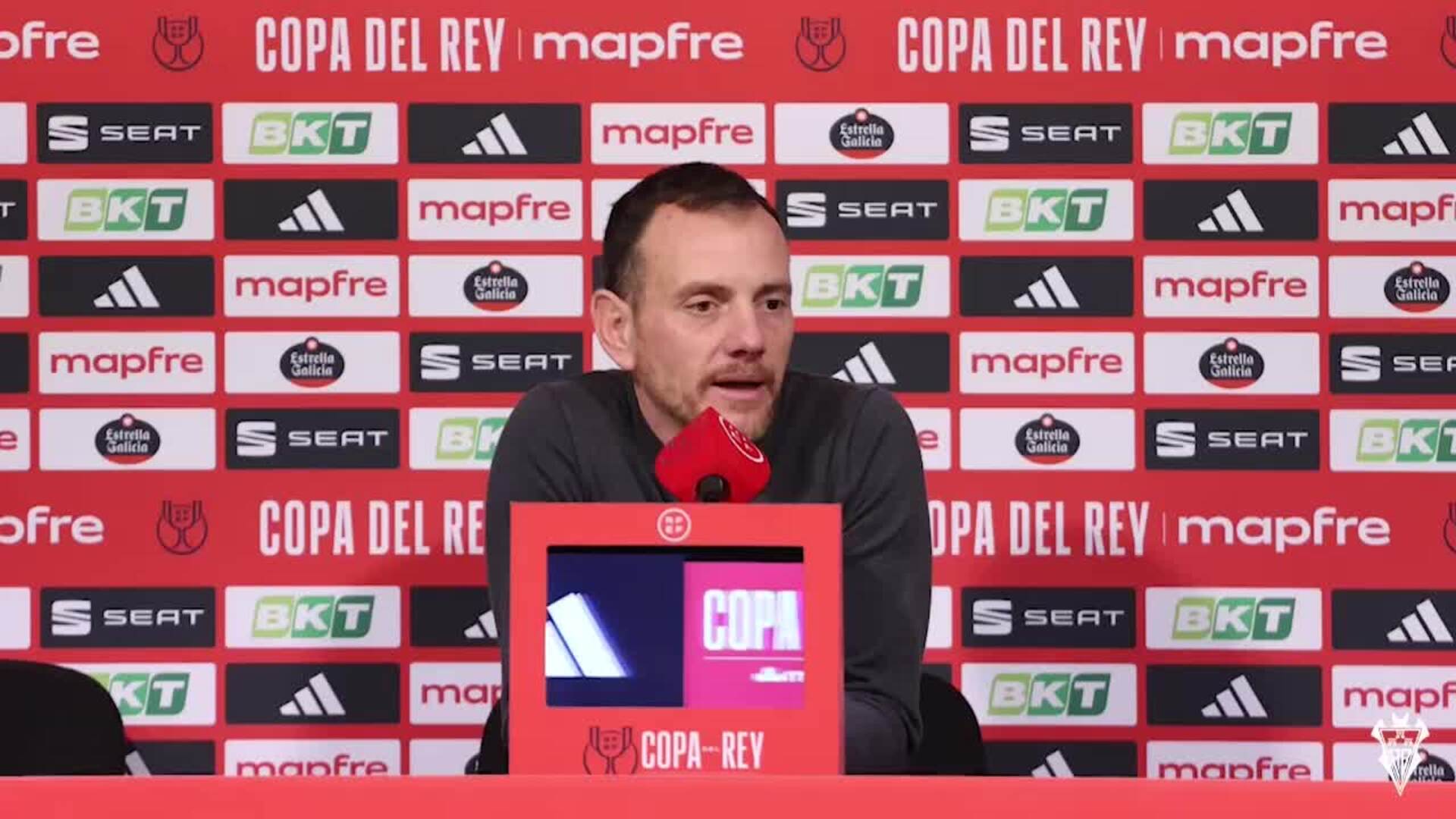 El técnico del Albacete destaca la euforia del equipo tras eliminar al ...