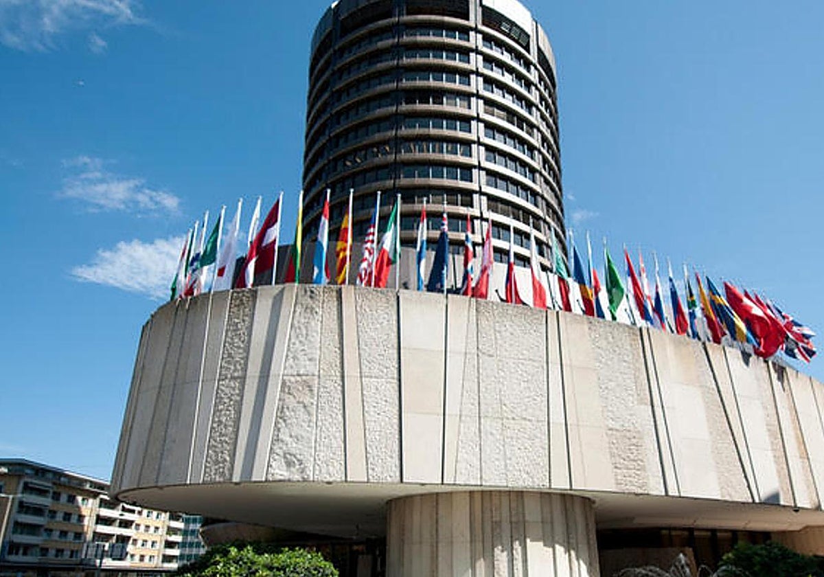 El Banco de Pagos Internacionales detecta 80 billones de dólares de ...