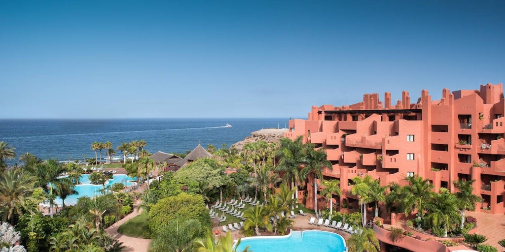 Las grandes hoteleras volverán a subir los precios tras un 2022 con ...