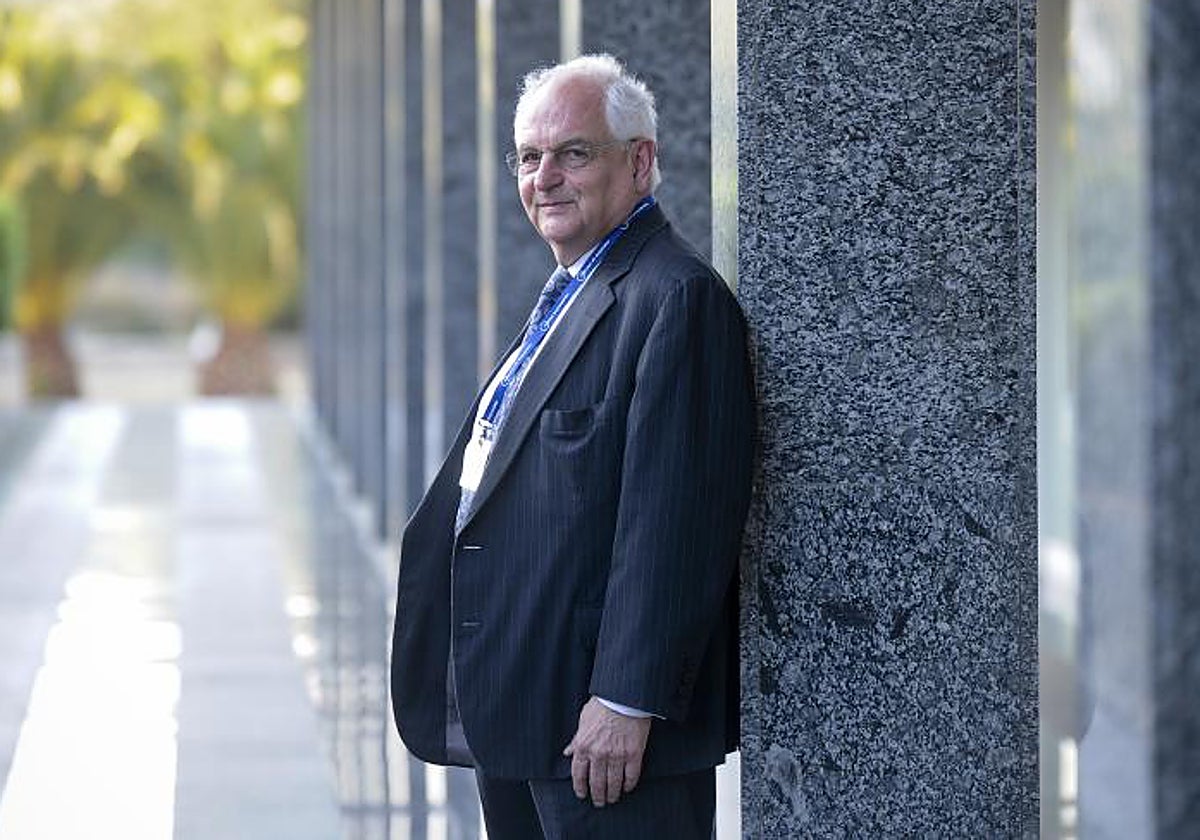 John Müller: Martin Wolf