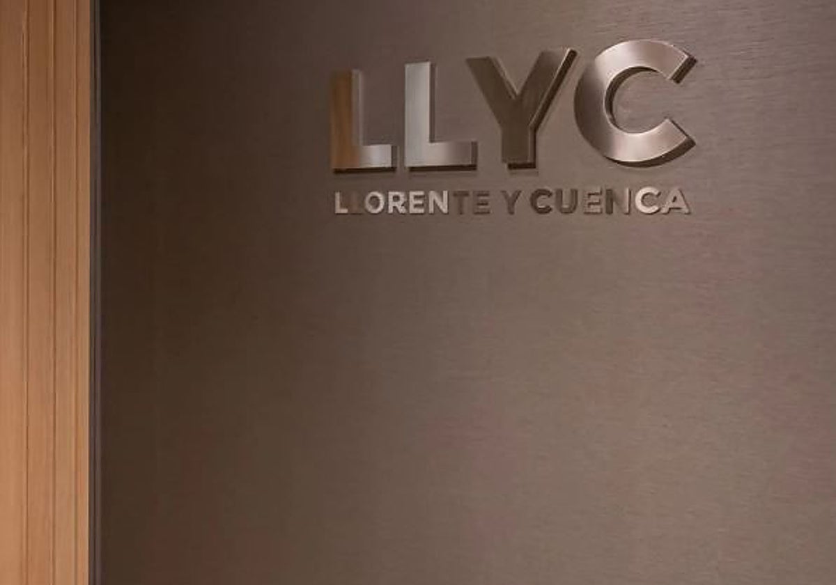 Asúa Inversiones compra el 5% de LLYC y la dueña de Mayoral eleva su ...