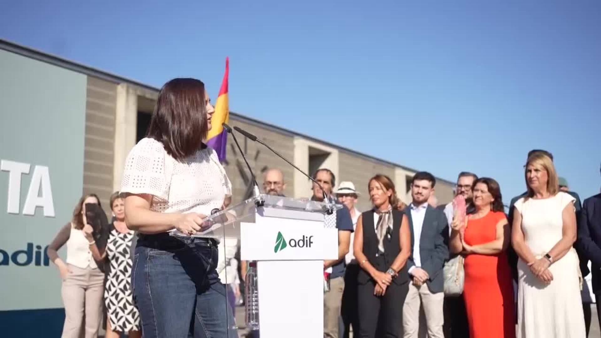 La estación de tren de Córdoba ya luce el nombre de Julio Anguita
