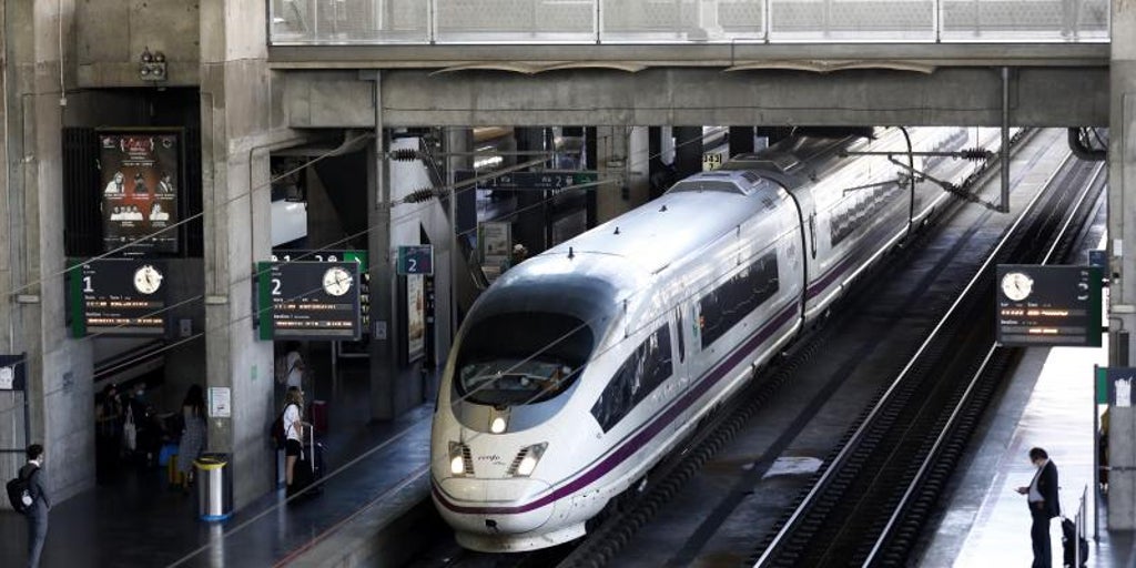 Una incidencia en las instalaciones de Adif provoca retrasos en los trenes Aves y Avant a su ...