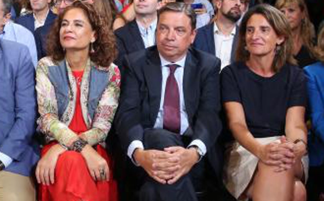 Un defecto formal abre la veda al archivo del caso Isofotón contra 37 ...
