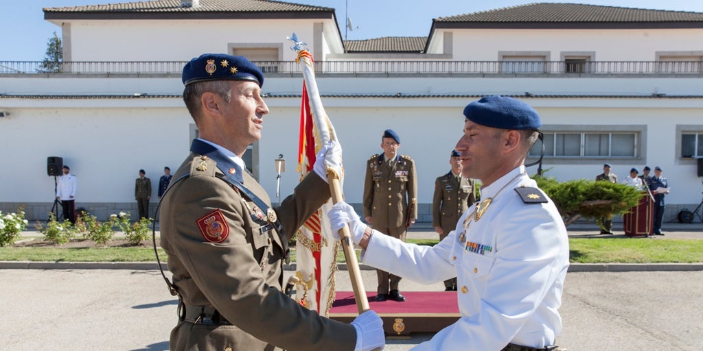 Un 'boina verde' con gran experiencia, nuevo coronel jefe de la Guardia ...