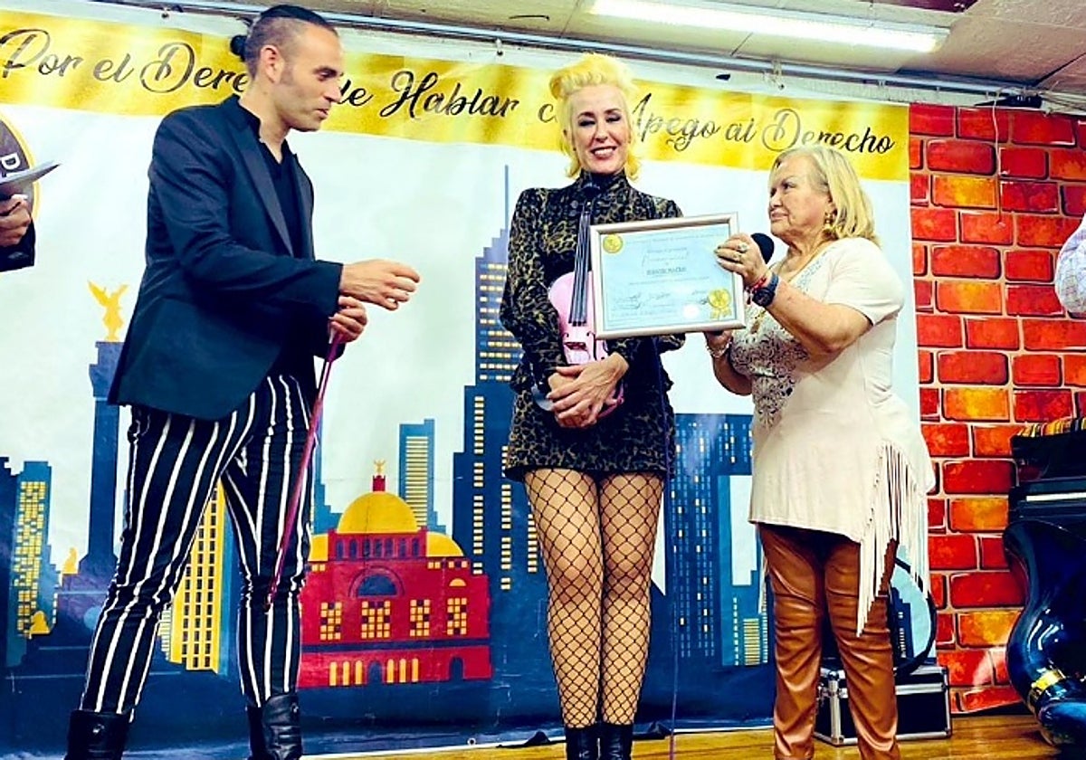 La violinista Judith Mateo, premiada en México: «Vivaldi levantaría los ...