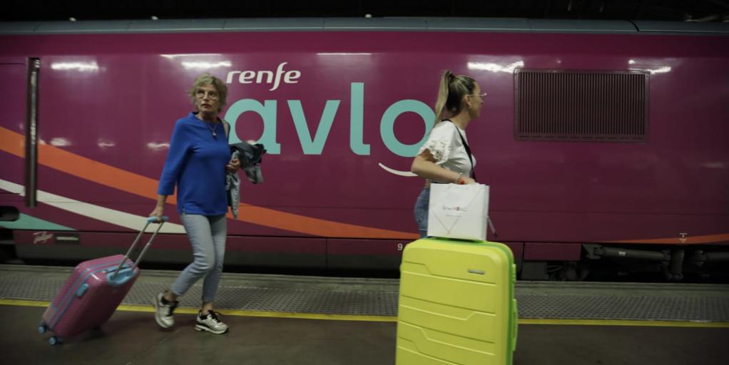 Cuáles son los precios del tren Avlo, el AVE low-cost que ya funciona ...