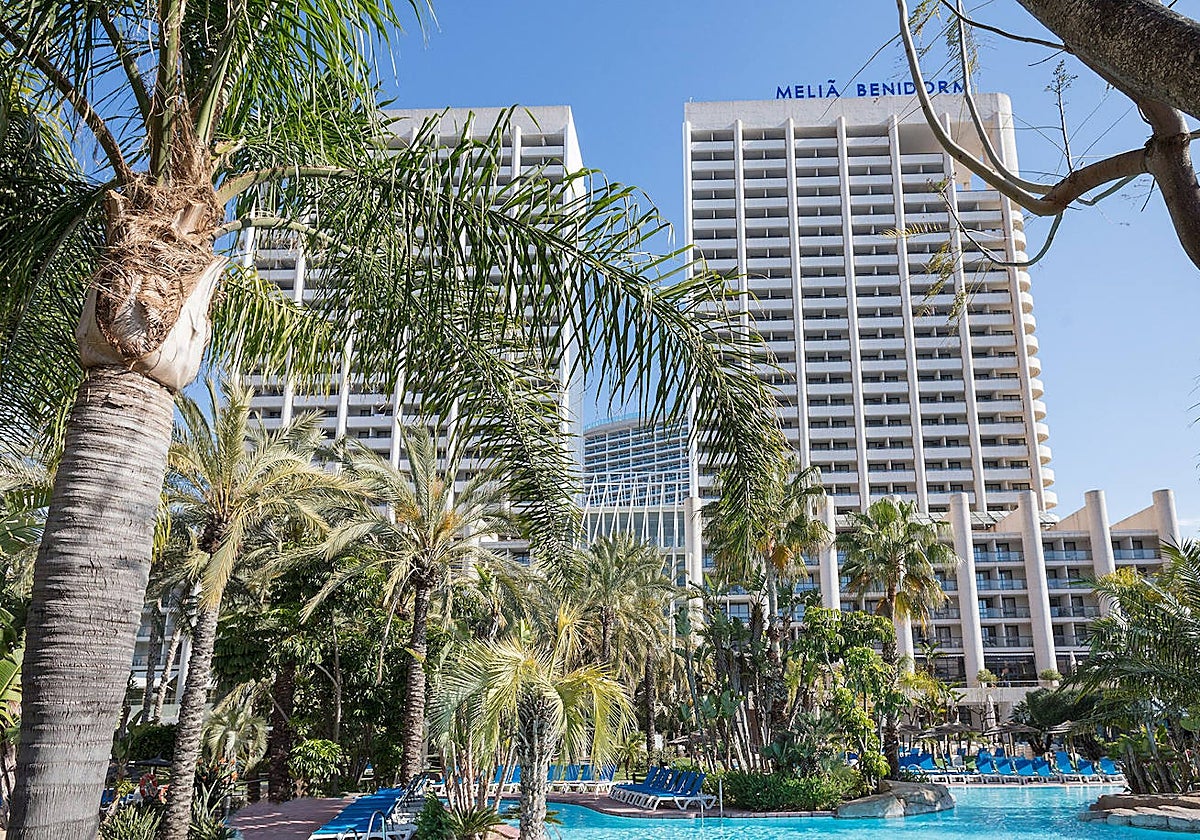 El Meliá Benidorm, hotel oficial de una Benidorm Half que ya cuenta con ...
