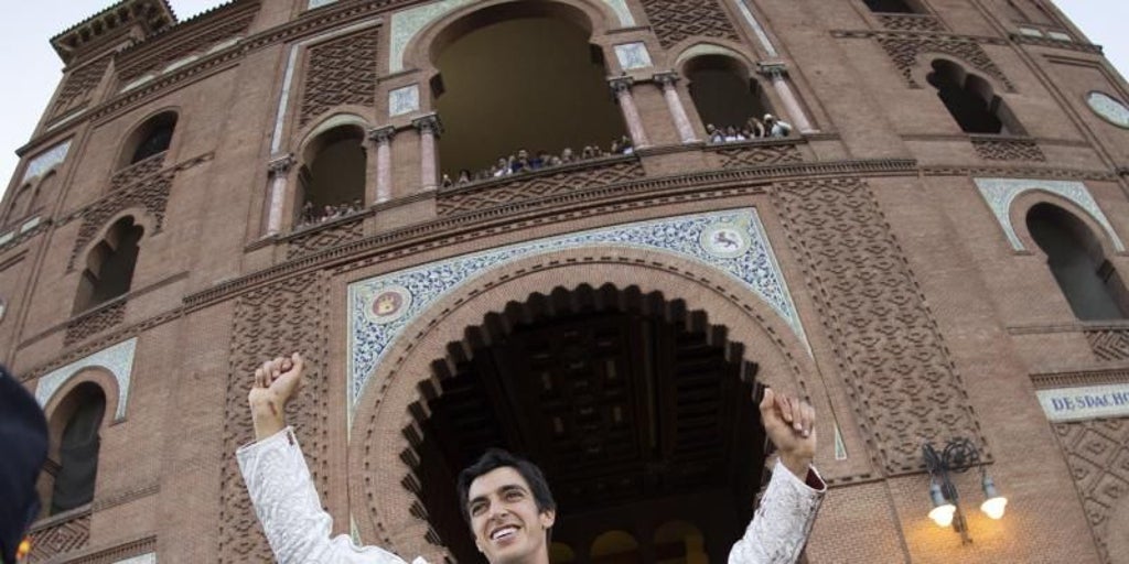 Ángel Téllez sustituye a Álvaro Alarcón, con la clavícula rota, en la ...